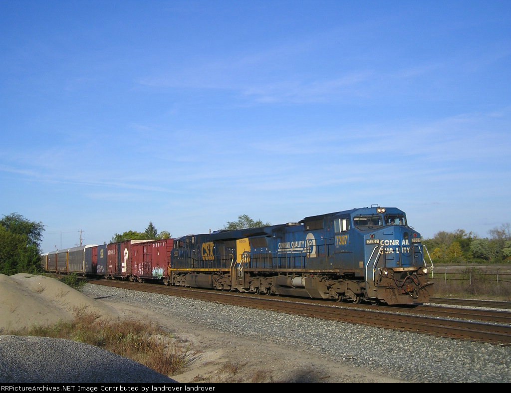 CSX 7307 ExCon On CSX Q 231-10 Southbound